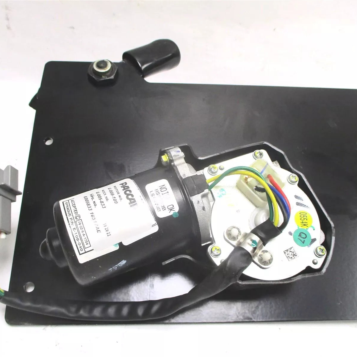 E005-833 Paccar Windshield Wiper Motor – Truck To Trailer
