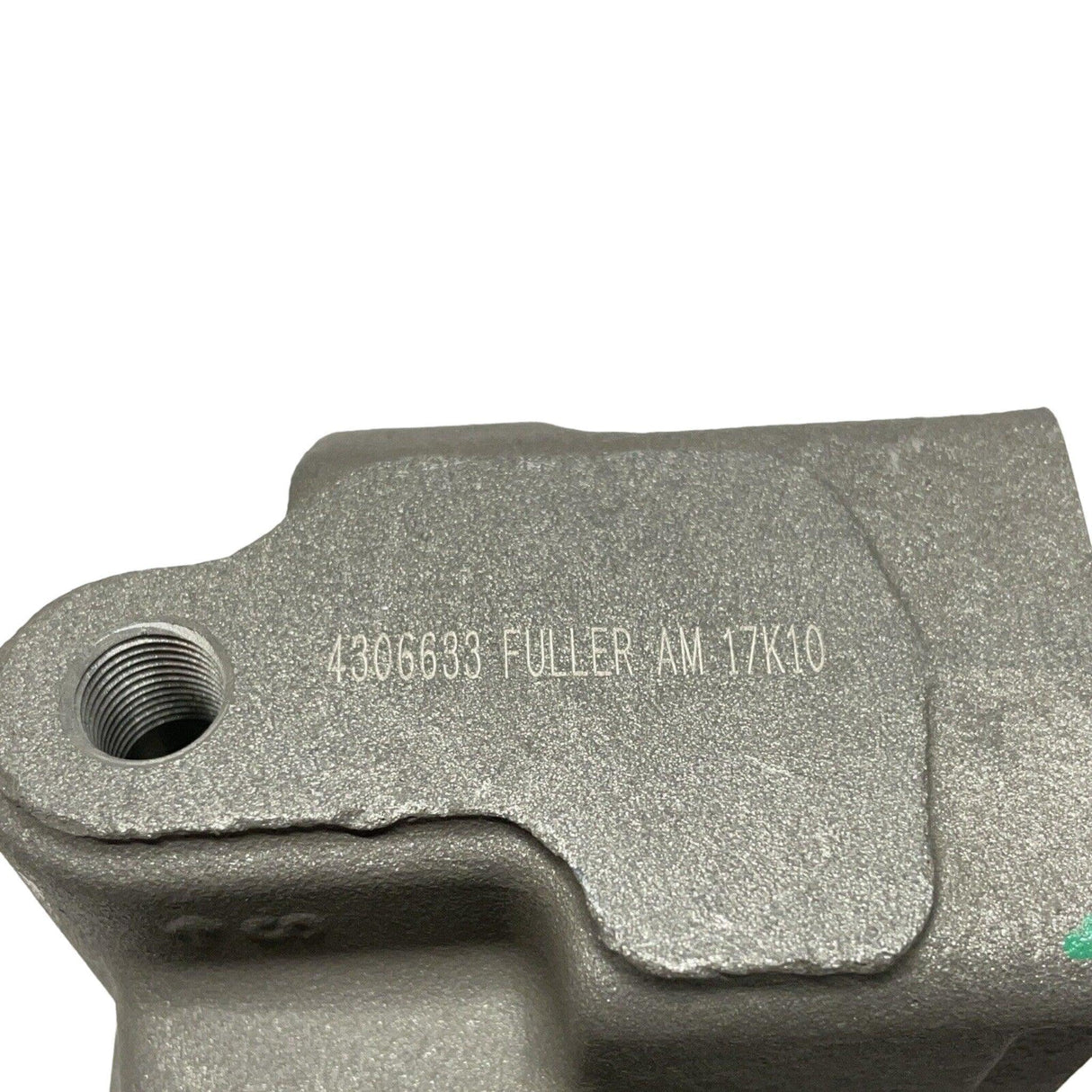 3088-K3366 Genuine Volvo Splitter Cylinder Cover – Truck To Trailer