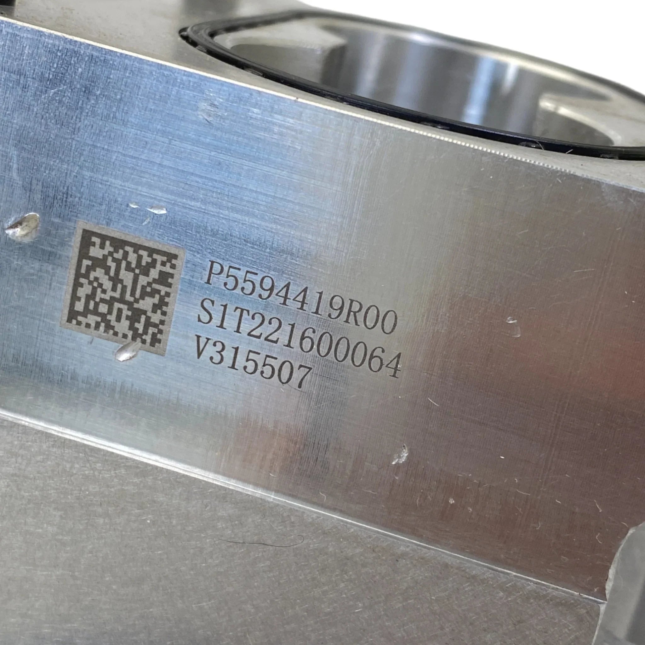 4928570 Genuine Cummins Fuel Pump Body – Truck To Trailer