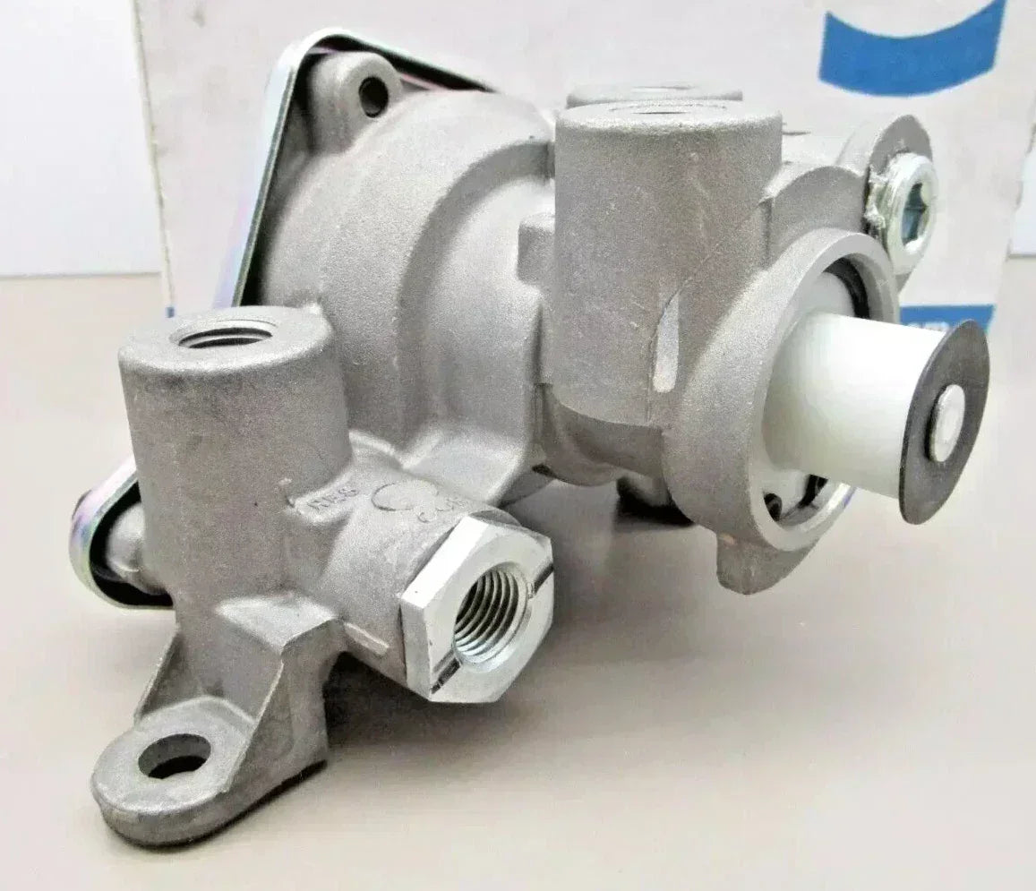 286364 Genuine Bendix Spring Brake Valve – Truck To Trailer