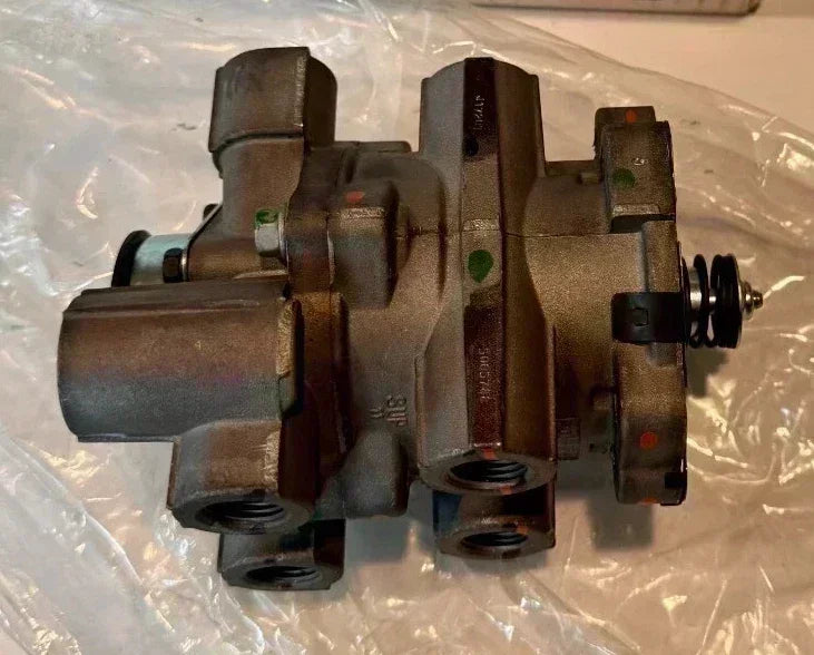 800629 Genuine Bendix Dual Circuit Foot Brake Valve – Truck To Trailer
