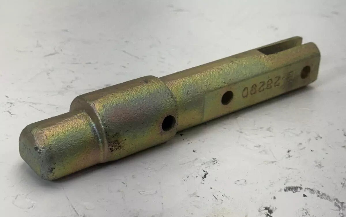 B-28290 Genuine Hendrickson Slide Locking Pin – Truck To Trailer