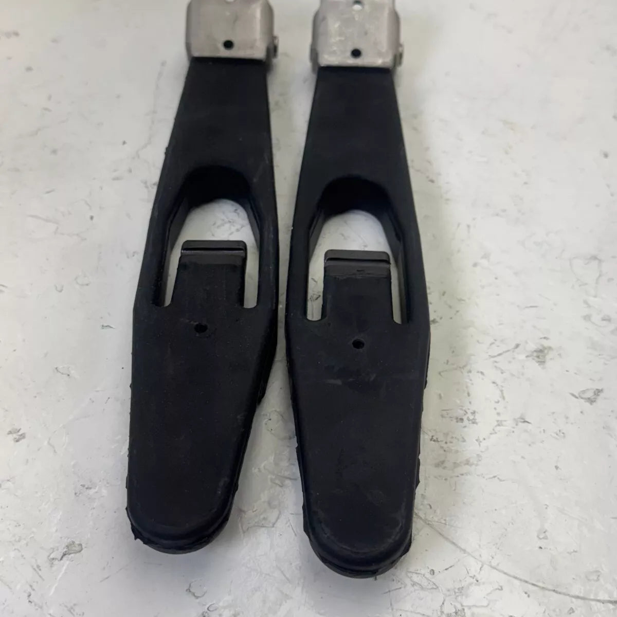 17-12438-000 Genuine Freightliner Cowl Mounted Hood Latch Pack Of 2 ...