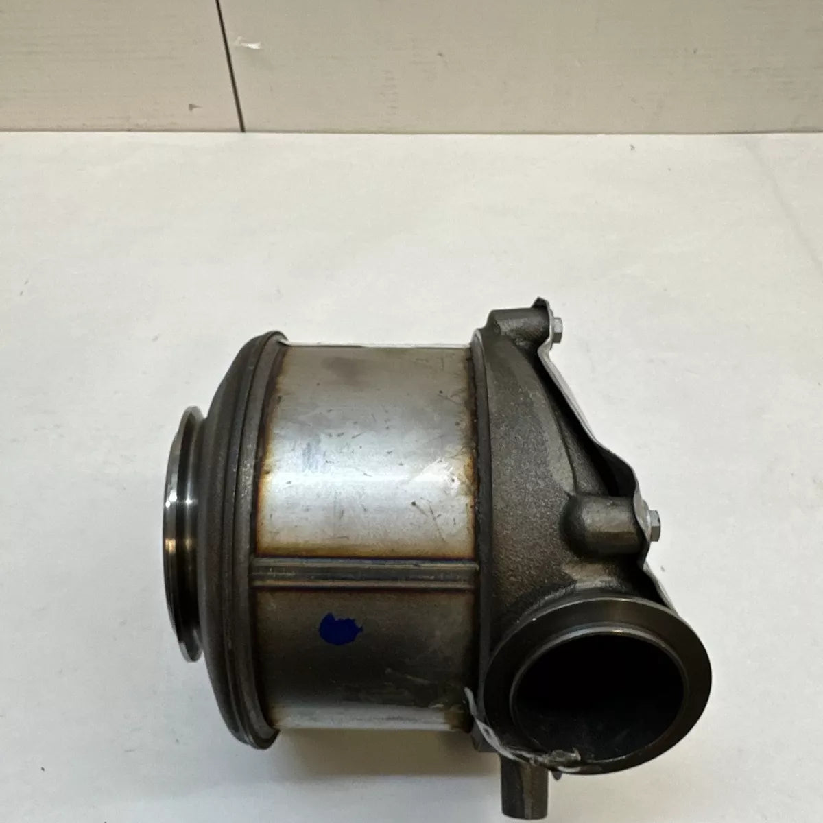 12705096 Genuine GM Catalytic Converter – Truck To Trailer