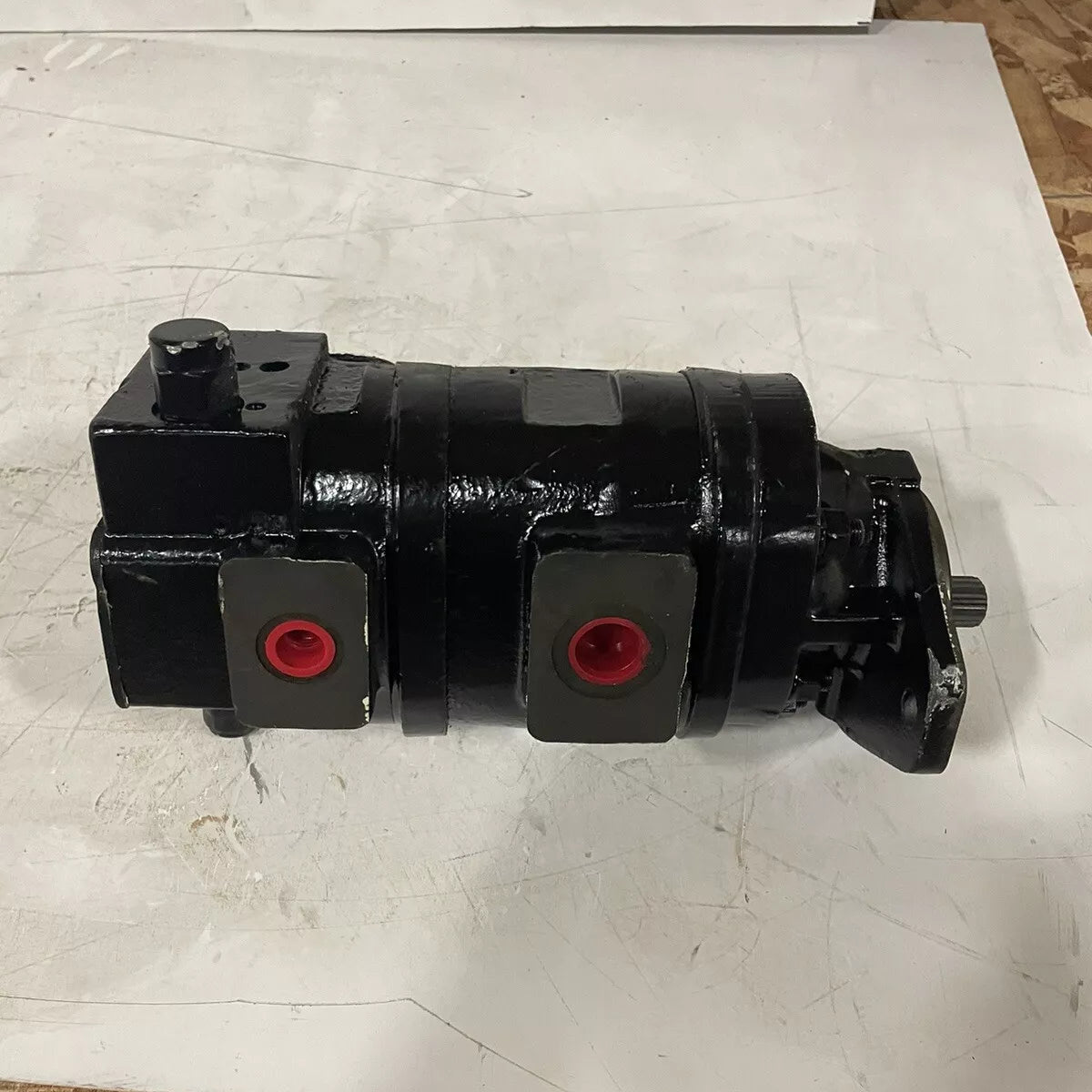 10439692 Haldex Hydraulic Pump – Truck To Trailer